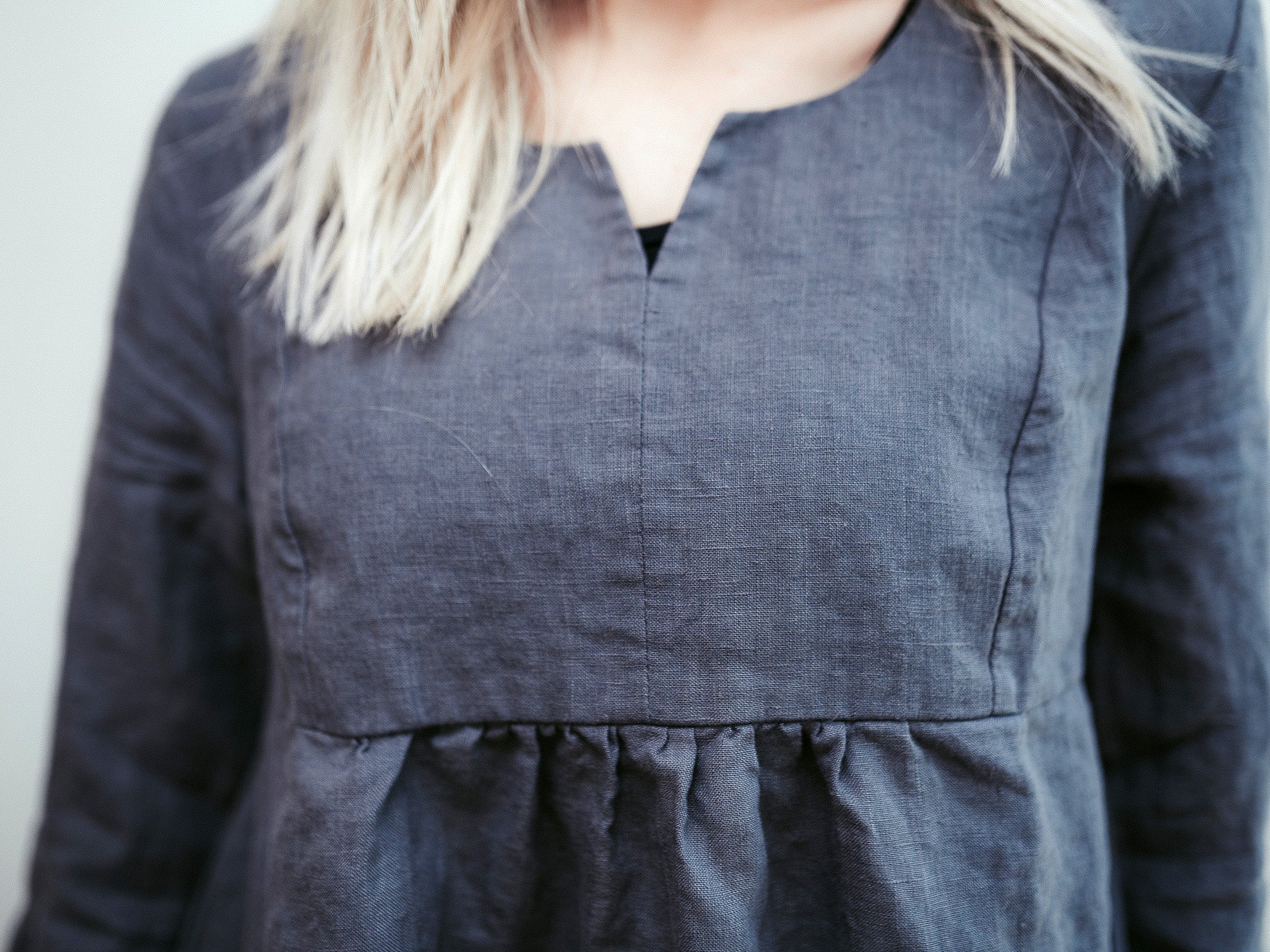 Linen Tunic Dress 'Lilah' with 3/4 Sleeves and Princess Seams - Linenbee